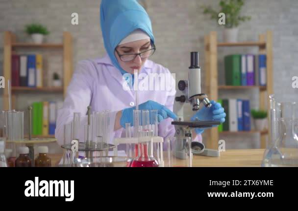 National microbiology lab Stock Videos & Footage - HD and 4K Video Clips - Alamy