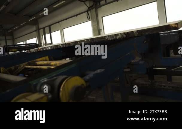 Sliding plank Stock Videos & Footage - HD and 4K Video Clips - Alamy