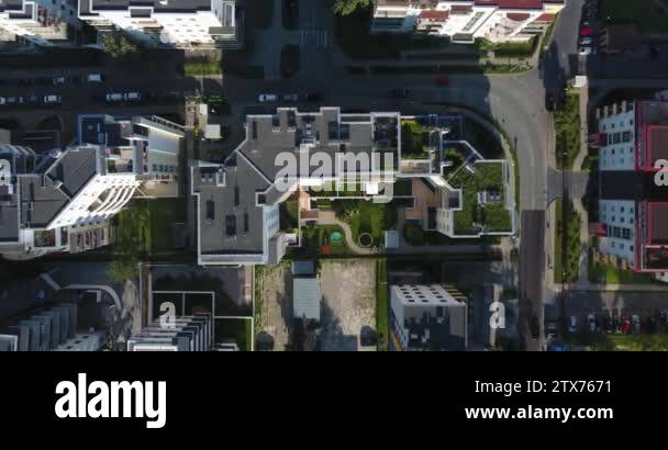 Block apartment Stock Videos & Footage - HD and 4K Video Clips - Alamy