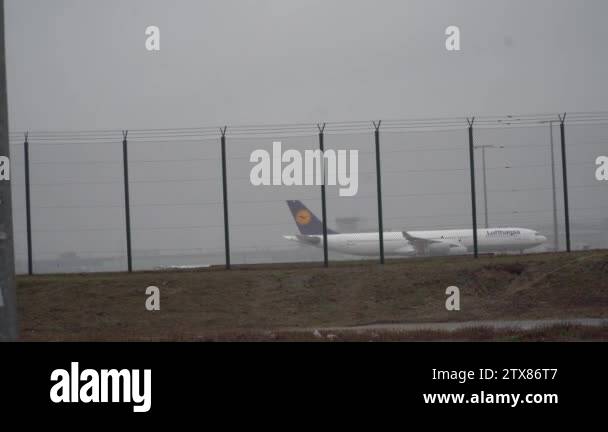 Douglas platform Stock Videos & Footage - HD and 4K Video Clips - Alamy