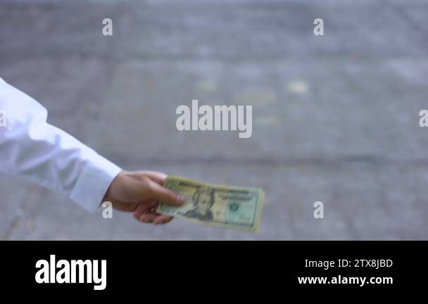 Money contract hand Stock Videos & Footage - HD and 4K Video Clips - Alamy