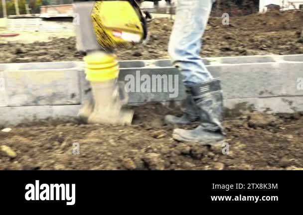 Jumping Jack Compactor, vibratory blower, mechanical jump. Compaction ...