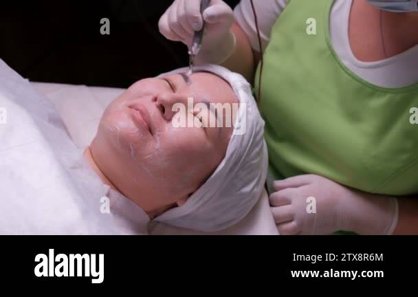 Galvanic apparatus Stock Videos & Footage - HD and 4K Video Clips - Alamy