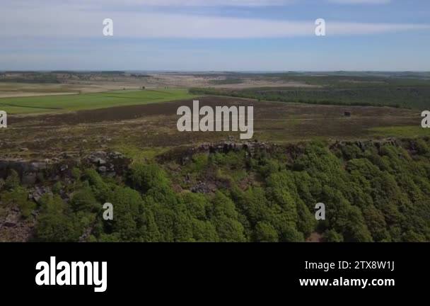 Curbar edge scenic Stock Videos & Footage - HD and 4K Video Clips - Alamy