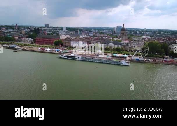 Mainzer dom Stock Videos & Footage - HD and 4K Video Clips - Alamy