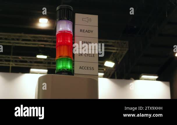 Warning light alarm in cycle blinking for machine working on ...