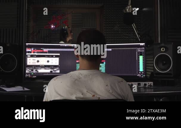 Recording artist Stock Videos & Footage - HD and 4K Video Clips - Alamy