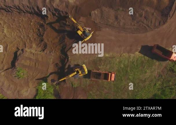 Excavator load trucks Stock Videos & Footage - HD and 4K Video Clips ...