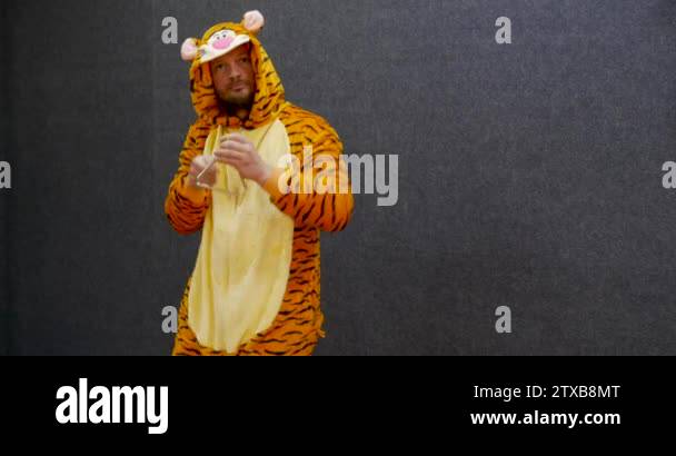 Playing the triangle Stock Videos & Footage - HD and 4K Video Clips - Alamy