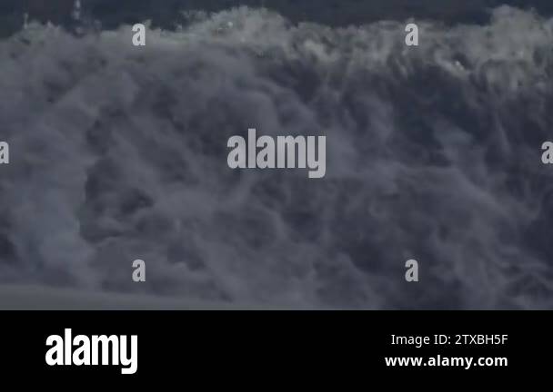 Water splash from boat Stock Videos & Footage - HD and 4K Video Clips ...