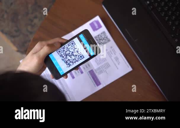 Mobile banking qr Stock Videos & Footage - HD and 4K Video Clips - Alamy