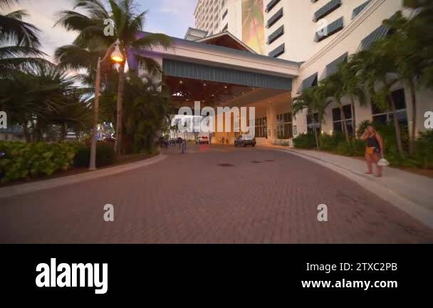 Arriving Margaritaville Hollywood Beach Resort valet ramp driving ...