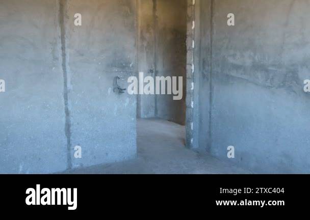 Door without walls Stock Videos & Footage - HD and 4K Video Clips - Alamy