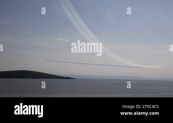 The Red Arrows jet planes British RAF aerobatic display team Stock ...