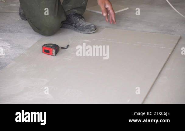 Drywall cutting Stock Videos & Footage - HD and 4K Video Clips - Alamy