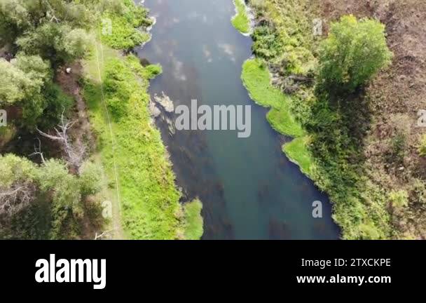 Top down view river Stock Videos & Footage - HD and 4K Video Clips - Alamy