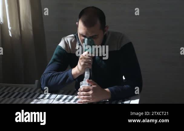 Nasal inhaler Stock Videos & Footage - HD and 4K Video Clips - Alamy