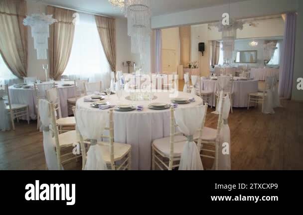 Banquet room Stock Videos & Footage - HD and 4K Video Clips - Alamy