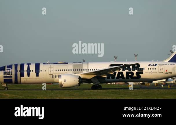 Boeing 787-9 Dreamliner Star Wars R2-D2 Livery taxiing Stock Video ...