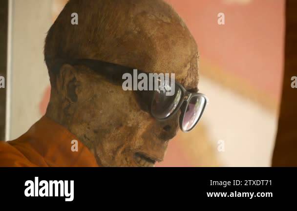 KOH SAMUI, THAILAND - JULY 13, 2018: Wat Khunaram. Kunaram Buddhist ...