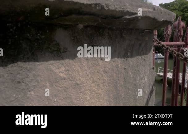 Folly bridge Stock Videos & Footage - HD and 4K Video Clips - Alamy