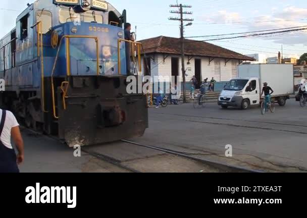 Cuban railway Stock Videos & Footage - HD and 4K Video Clips - Alamy