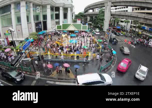 Grand hyatt erawan bangkok hotel Stock Videos & Footage - HD and 4K ...
