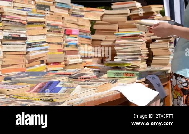 Historic book display Stock Videos & Footage - HD and 4K Video Clips ...