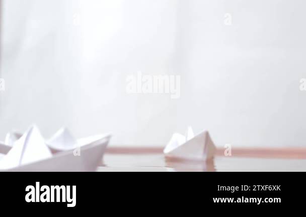 Paper ships Stock Videos & Footage - HD and 4K Video Clips - Alamy