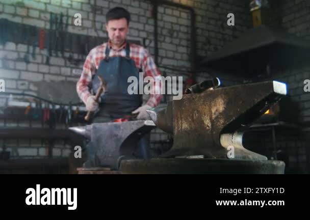 Anvil form Stock Videos & Footage - HD and 4K Video Clips - Alamy