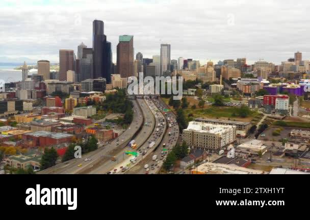 Traffic commute Stock Videos & Footage - HD and 4K Video Clips - Alamy