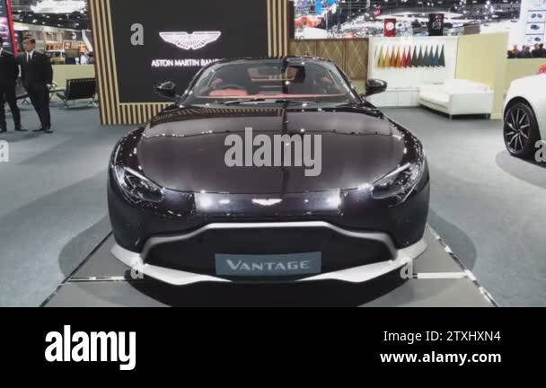 Car vantage logo Stock Videos & Footage - HD and 4K Video Clips - Alamy