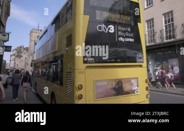 Bus stop oxford street Stock Videos & Footage - HD and 4K Video Clips ...