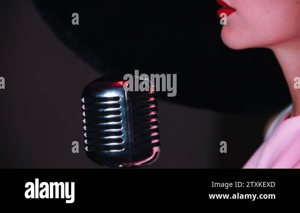Retro mic Stock Videos & Footage - HD and 4K Video Clips - Alamy