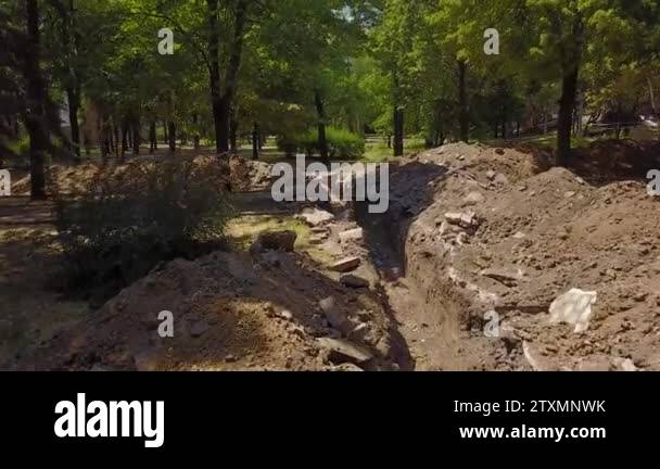 Pipeline trenches Stock Videos & Footage - HD and 4K Video Clips - Alamy