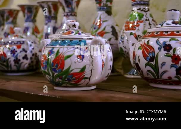 Turkish pottery close up, Turkish pottery painting, Turkish painting ...