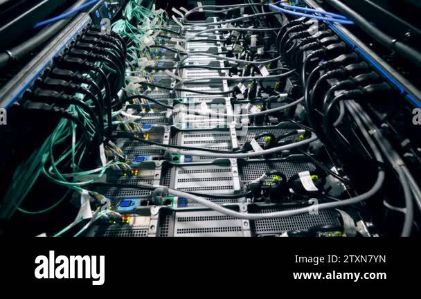 Data center wires Stock Videos & Footage - HD and 4K Video Clips - Alamy