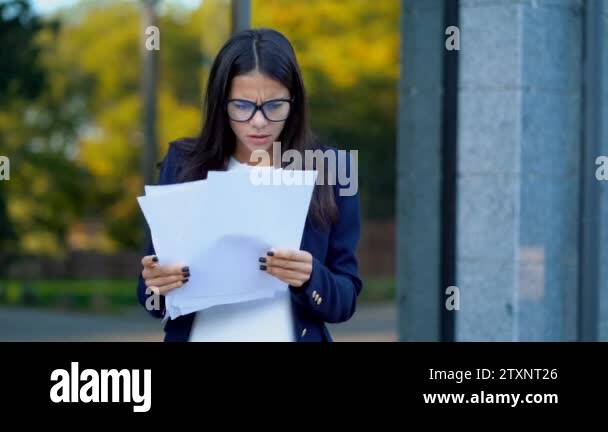 Angry furious female businesswoman screaming in anger. Stress ...