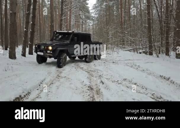 Left side view mercedes Stock Videos & Footage - HD and 4K Video Clips ...