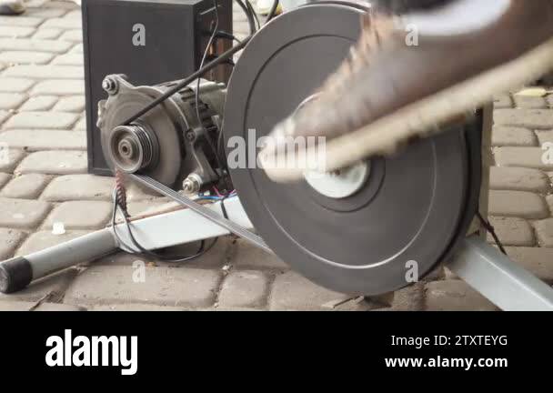 Dynamo electric machine Stock Videos & Footage - HD and 4K Video Clips ...