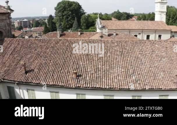 Sunny roof tiles Stock Videos & Footage - HD and 4K Video Clips - Alamy