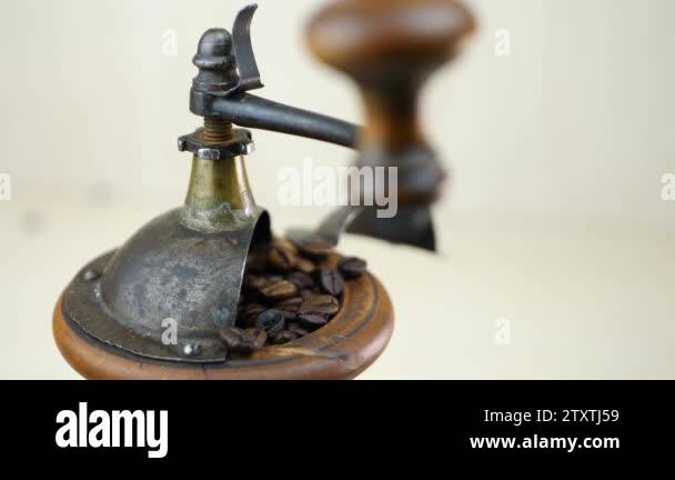 Screw beans Stock Videos & Footage - HD and 4K Video Clips - Alamy