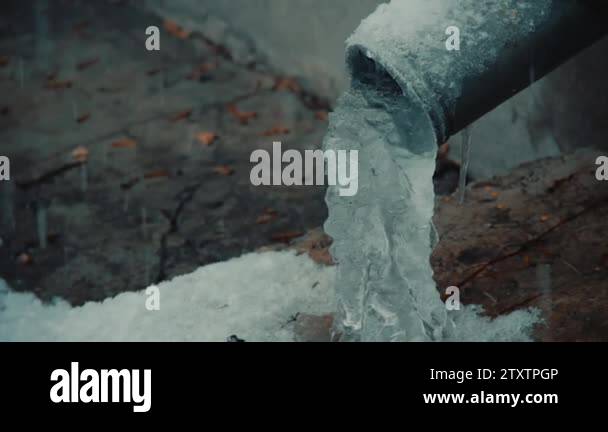 Ice icicles block Stock Videos & Footage - HD and 4K Video Clips - Alamy