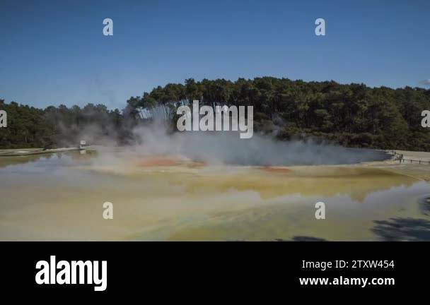 Champagne pool at wai o tapu thermal wonderland Stock Videos & Footage ...