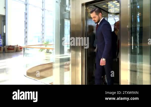 People stand in an elevator Stock Videos & Footage - HD and 4K Video Clips - Alamy