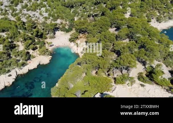 Wilde beach Stock Videos & Footage - HD and 4K Video Clips - Alamy