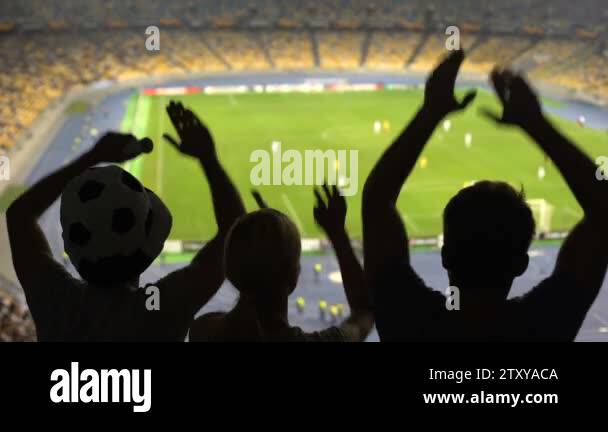 Competition crowded Stock Videos & Footage - HD and 4K Video Clips - Alamy