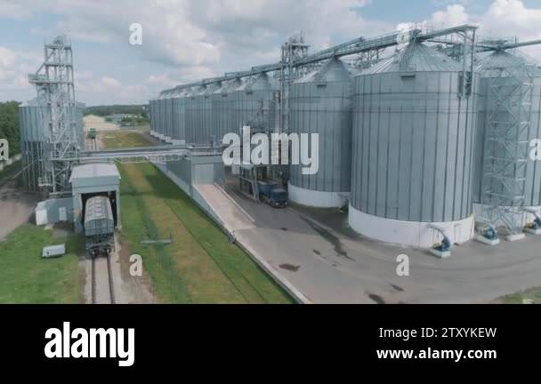 Train loading grain grain elevator Stock Videos & Footage - HD and 4K ...