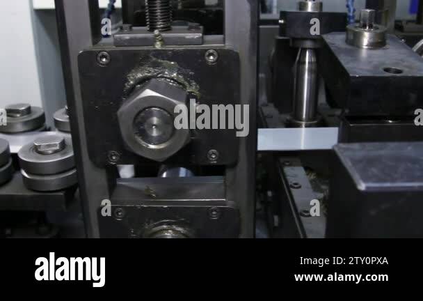 Process of manufacturing a strip of stainless steel on rolling machines ...