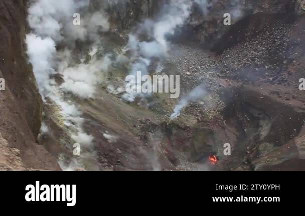 Molten sulfur Stock Videos & Footage - HD and 4K Video Clips - Alamy